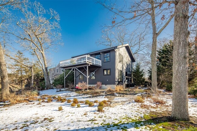 9 Helens Ln - House Rental in Southampton, NY | ForRent.com