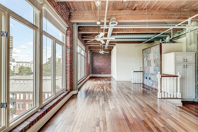 430 N Park Ave Unit 406 - Condo for Rent in Indianapolis, IN | ForRent.com
