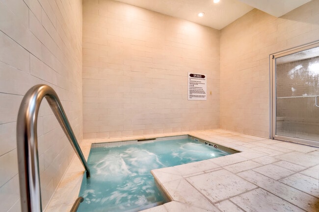 Highland at Spring Hill Apartments For Rent in Mobile, AL | ForRent.com