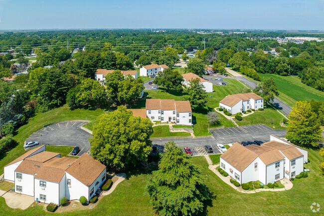 Apartments for Rent in Decatur IL - 147 Apartments | ForRent.com