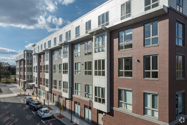 Northeastern University | Off-Campus Housing Search