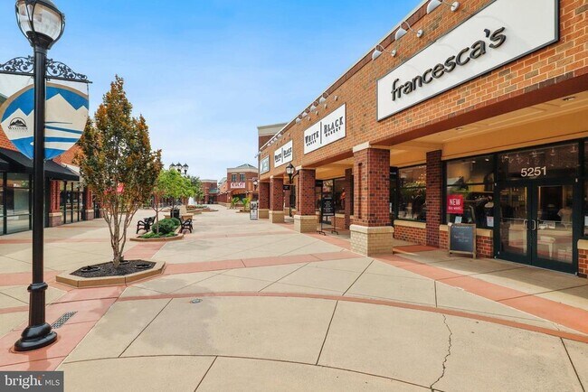 7102 Delegate Pl - Townhome Rental in Frederick MD | ForRent.com