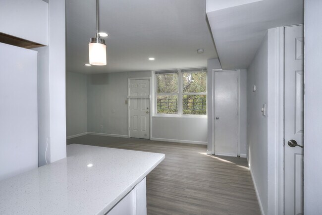 Raven Run Apartments For Rent in Baltimore, MD | ForRent.com
