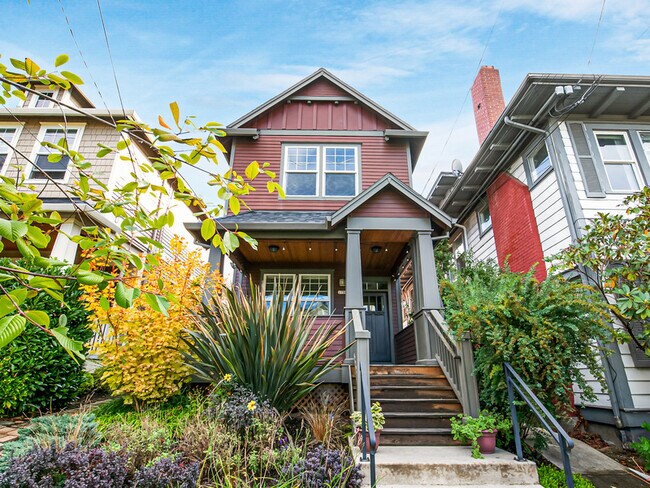 2750 NE Rodney Ave Rental For Rent in Portland, OR | ForRent.com