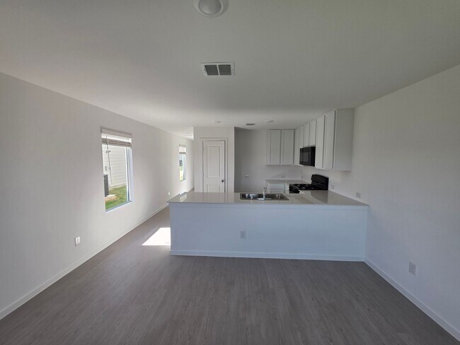 Two-Story Beauty in Foree Ranch – New Cons... House - House Rental in ...