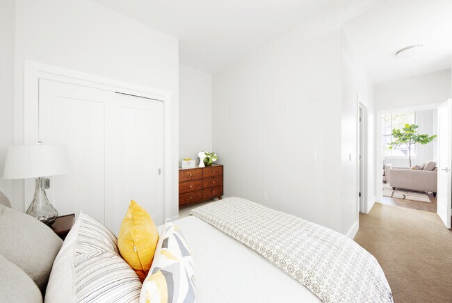 University of Massachusetts Boston | Off-Campus Housing Search