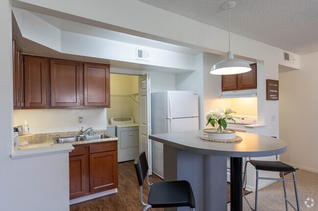 University Commons Apartments | University of Florida | Off-Campus ...