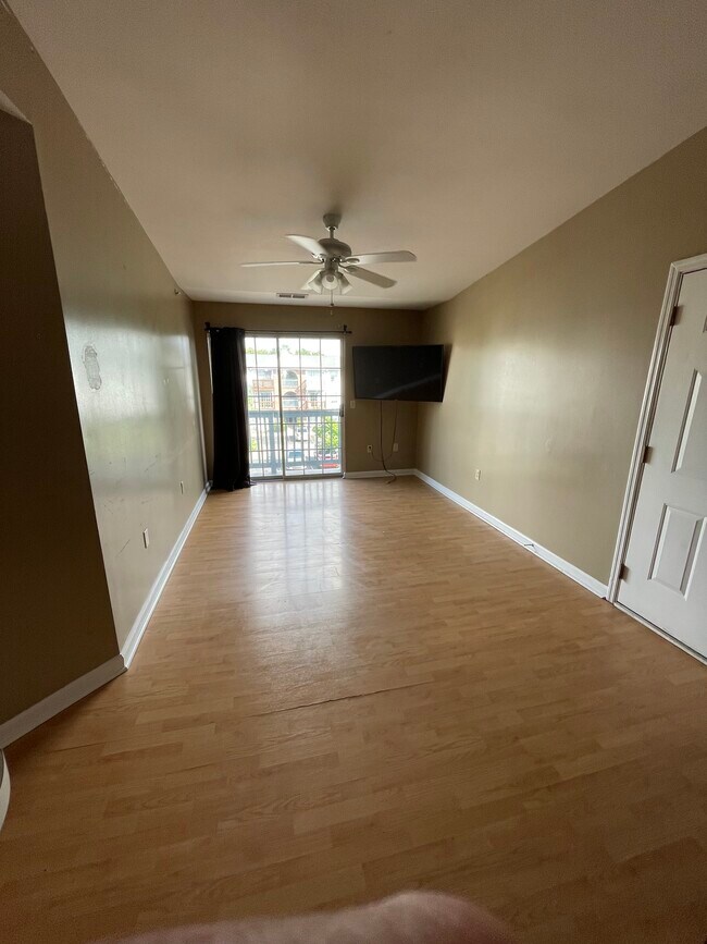 261 Simpson Ave Unit 326 - Condo for Rent in Lexington, KY | ForRent.com