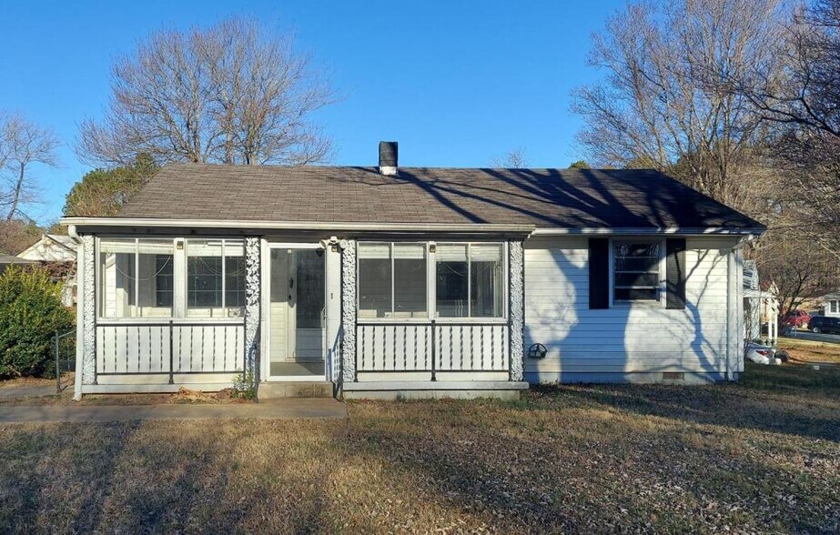 1504 Talley St - House for Rent in Greensboro, NC | ForRent.com