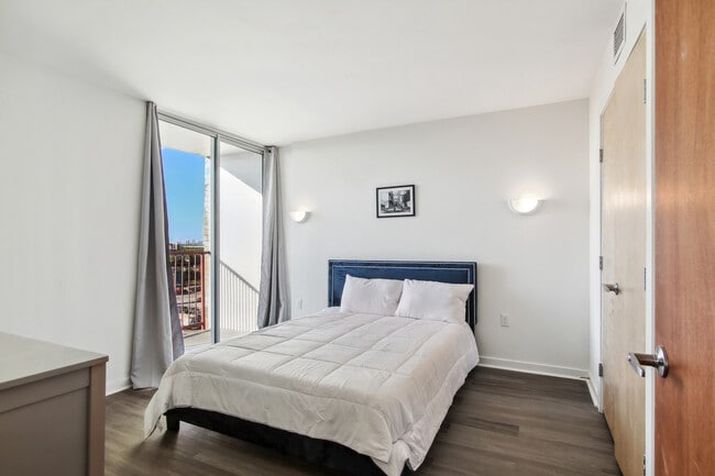 Highrise NOLA Apartments - New Orleans, LA | ForRent.com
