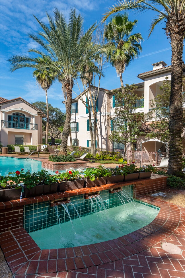 Apartments for Rent Near Rice University - Student Housing | Rice ...