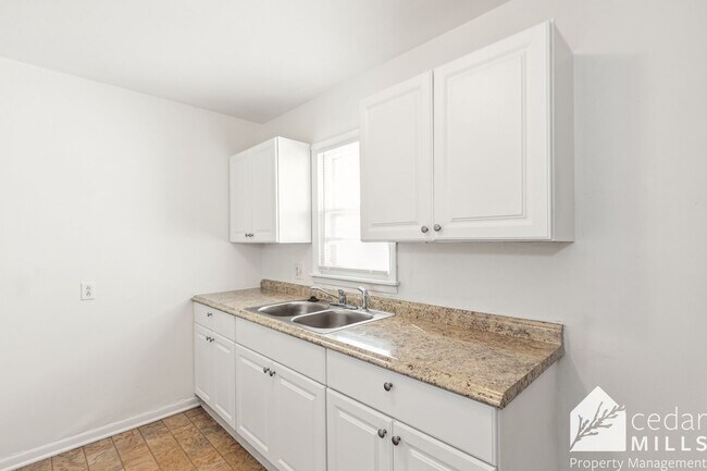 Updated and affordable 2 BRM Rental - House Rental in Wichita, KS ...