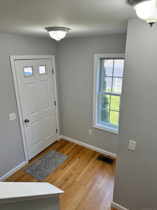 1110 Old Clinton Rd - Westbrook, CT | ForRent.com