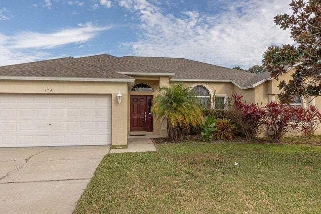 174 Crystal Oak Dr Off-Campus Housing, Deland, FL