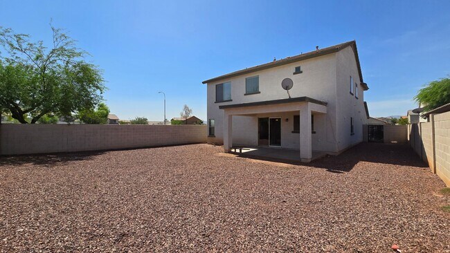 Lots of sq ft for the money! New paint! House - House Rental in Phoenix ...