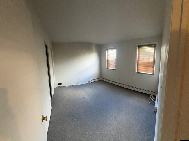 350 Valley Brook Ave Unit 2nd Floor - Apartment for Rent | Lyndhurst ...