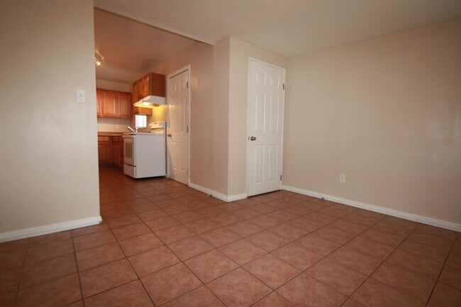 Bungalow near downtown Las Vegas - House Rental in Las Vegas, NV ...