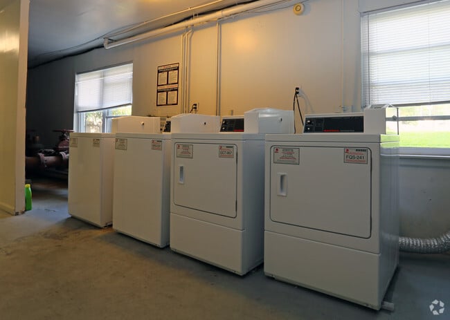Melrose Place Apartments - Newark, DE | ForRent.com