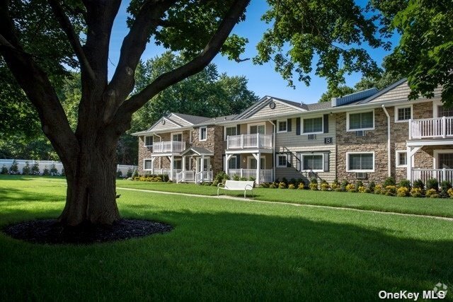 Stony Brook University Off-Campus Housing & Apartments | ForRentUniversity