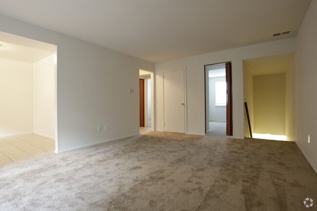 Millbridge Gardens Apartments - Clementon, NJ | ForRent.com