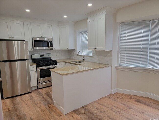 2262 Centre Ave Rental For Rent in Bellmore, NY | ForRent.com