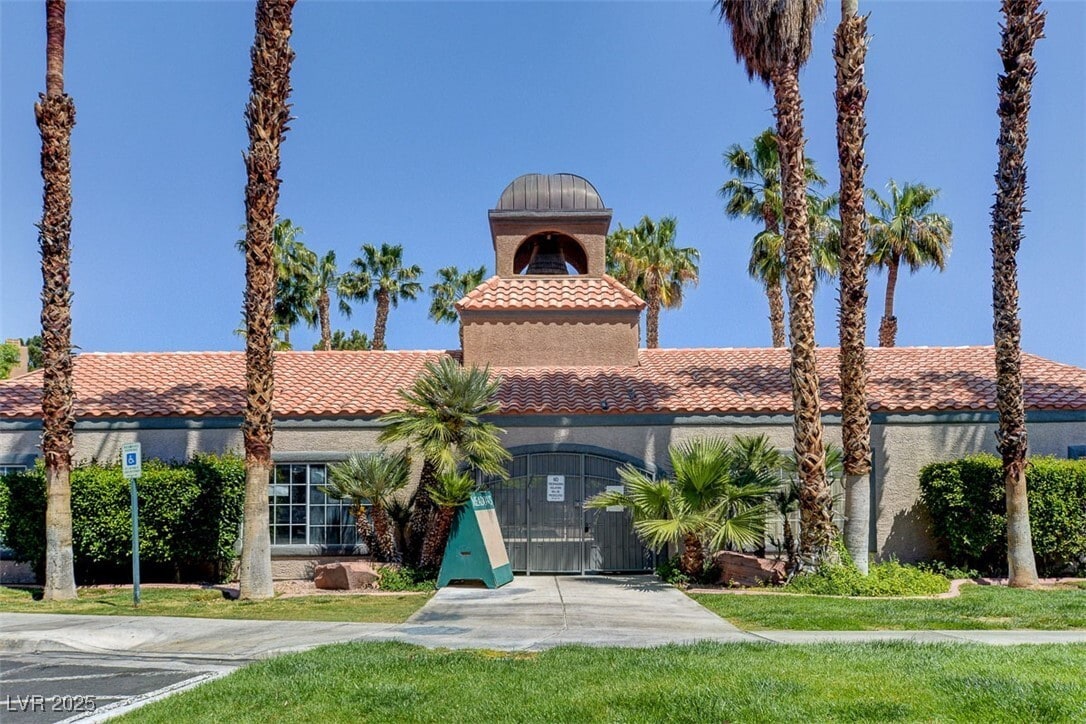 5250 Mission Carmel Ln Unit 101 Off-Campus Housing, Las Vegas, NV