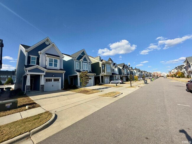 1268 Brown Velvet Ln Rental For Rent in Apex, NC | ForRent.com