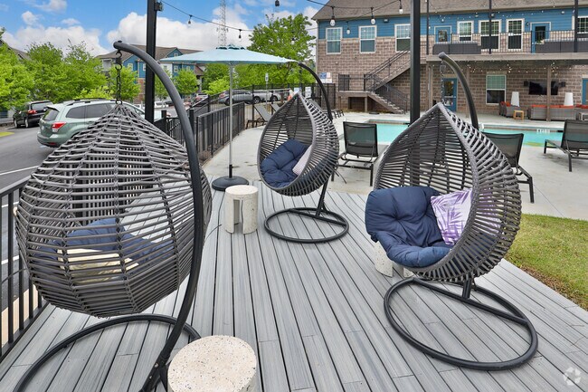 Clemson Lofts | Clemson University | Off-Campus Housing Search