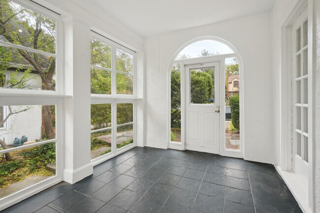 3727 Van Ness St NW House - House Rental in Washington, DC | ForRent.com