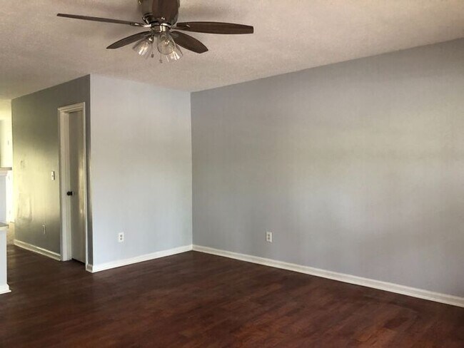 SPECIAL: HALF OFF FIRST MONTHS RENT! Unit 13 - Charlotte, NC | ForRent.com