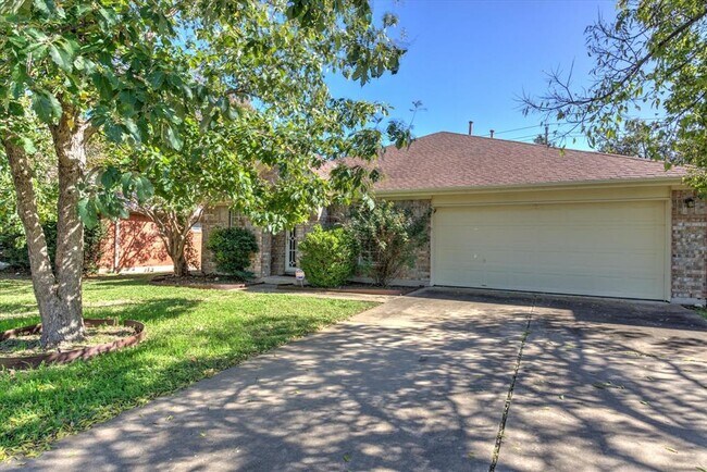 7907 Elkhorn Mountain Trail - House for Rent in Austin, TX | ForRent.com