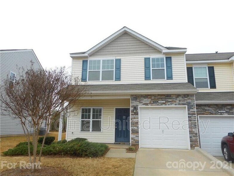 10427 Bunclody Dr - House for Rent in Charlotte, NC | ForRent.com