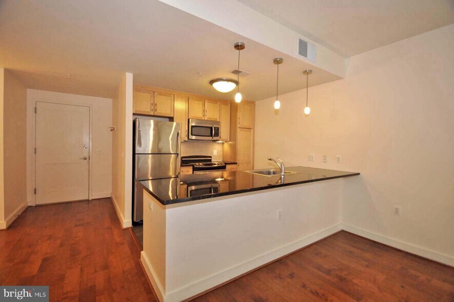 888 N Quincy St Unit 709 - Apartment for Rent | Arlington, VA ...