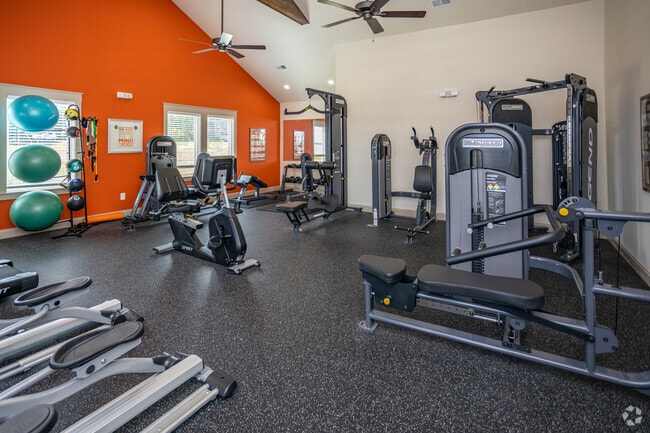 Universal at Mockingbird Lane Apartments For Rent in Johnson City, TN ...