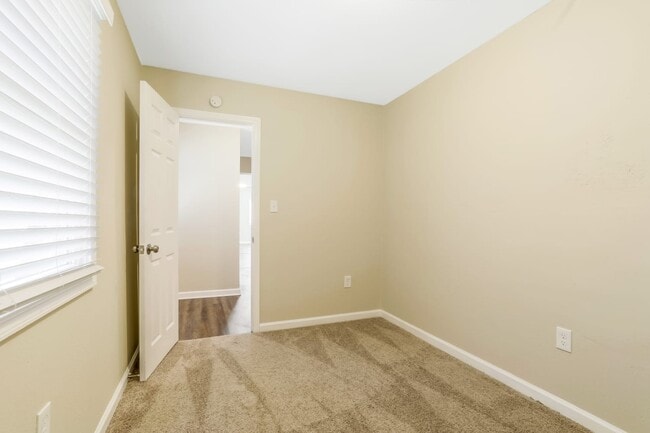 3464 Linecrest Rd Rental - House Rental in Ellenwood, GA | ForRent.com