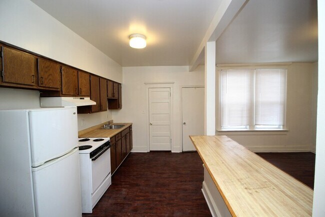 2445 N Calvert St Unit #1 - Condo for Rent in Baltimore, MD | ForRent.com