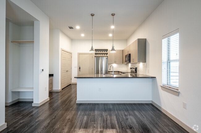 Alma Hub 121 Apartments - McKinney, TX | ForRent.com