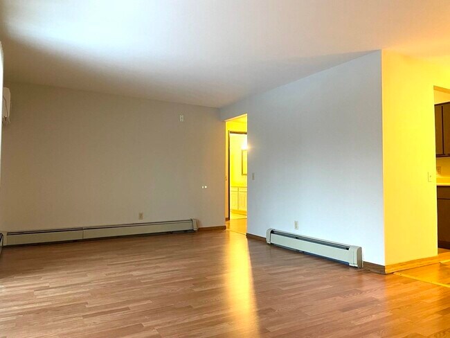 2118 Red Arrow Trail Unit 17 - Fitchburg, WI | ForRent.com