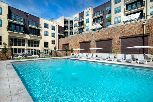 Axis Apartments For Rent in Indianapolis, IN | ForRent.com