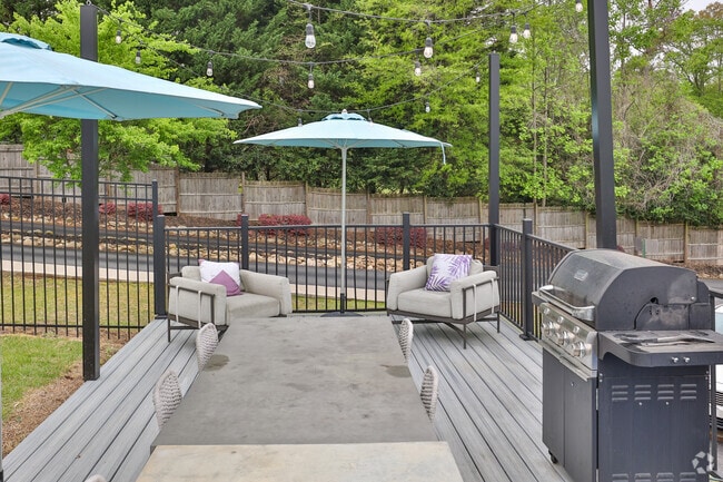 Clemson Lofts | Clemson University | Off-Campus Housing Search