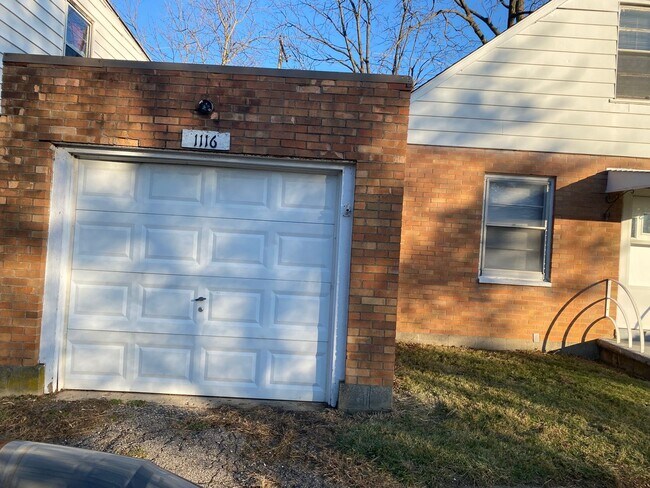 3 Bedroom 1 Bath home located on the East ... - House Rental in ...