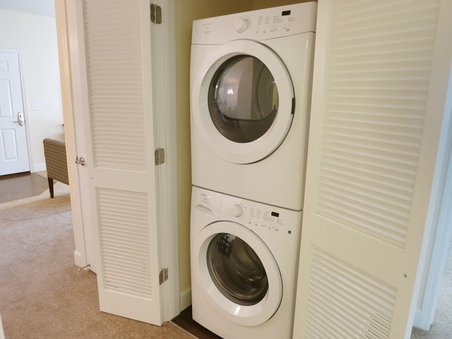 The Oaks at Hackberry Apartments For Rent in Sacramento, CA | ForRent.com