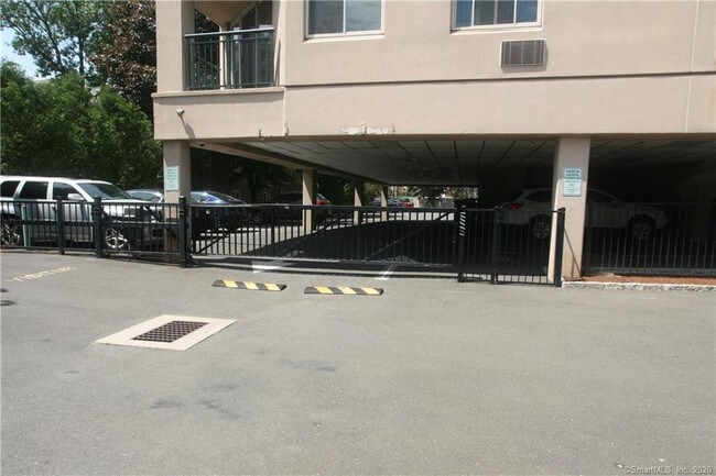 104 North St Unit 204 - Condo for Rent in Stamford, CT | ForRent.com