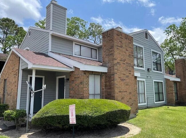 7200 T C Jester Blvd Unit 2004 - Houston, TX | ForRent.com