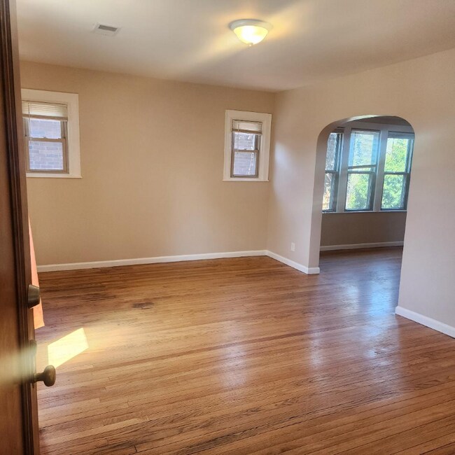 3450 Devonshire Rd Unit 3450 Devonshire Off-Campus Housing, Detroit, MI