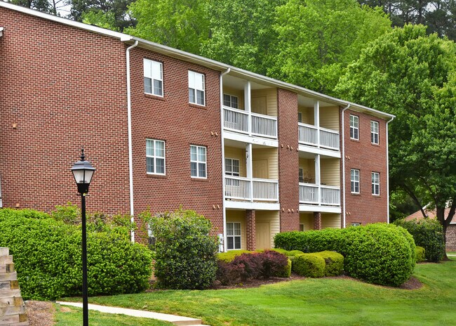 Cardinal Apartments - Greensboro, NC | ForRent.com