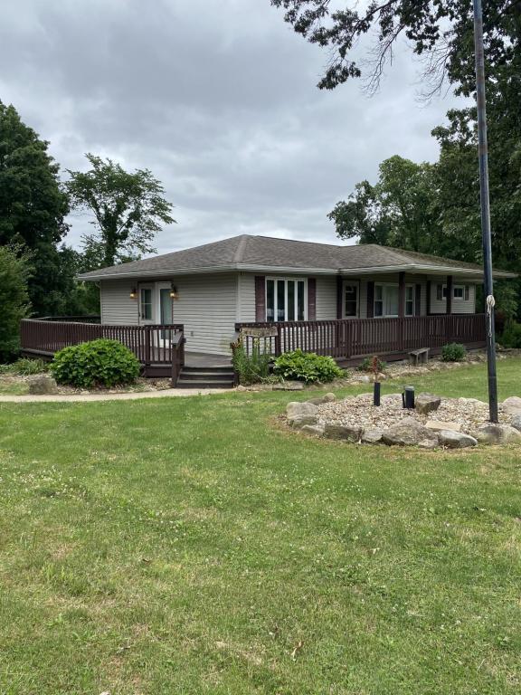 10296 Newkirk Rd House - House Rental in Big Prairie, OH | ForRent.com