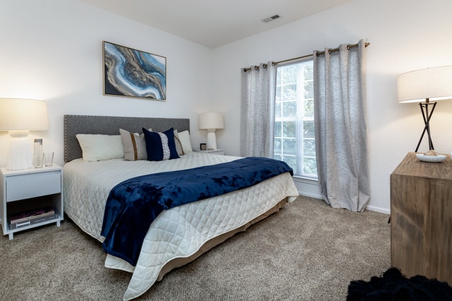 Turnberry Place Apartments - Saint Peters, MO | ForRent.com