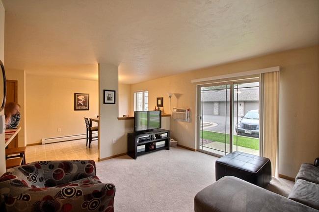 Winding Ridge Estates Apartments - Weston, WI | ForRent.com