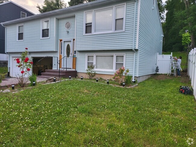 Houses for Rent in Connecticut (CT) - 979 Houses | ForRent.com